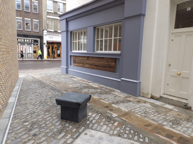 Spur Yard by Peta Bridle | Walking The Pilgrims' Way